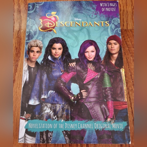 Disney Press | Other | Disney Descendants Novelization Of The Disney ...